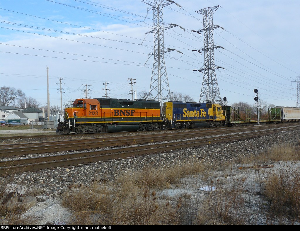 BNSF 2123